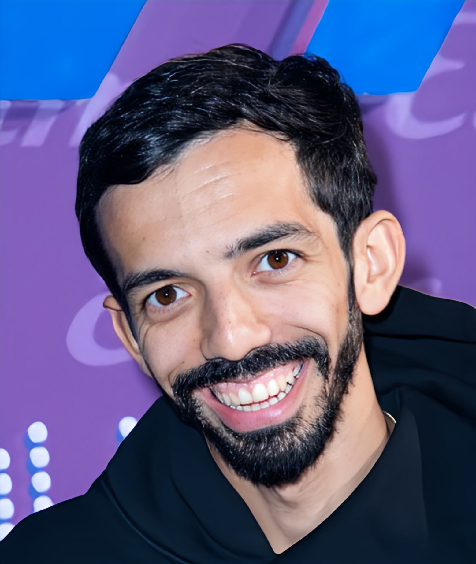 Bon anniversaire à Florian Ordonez (31 ans) du groupe Bigflo & Oli. | Suis-Nous