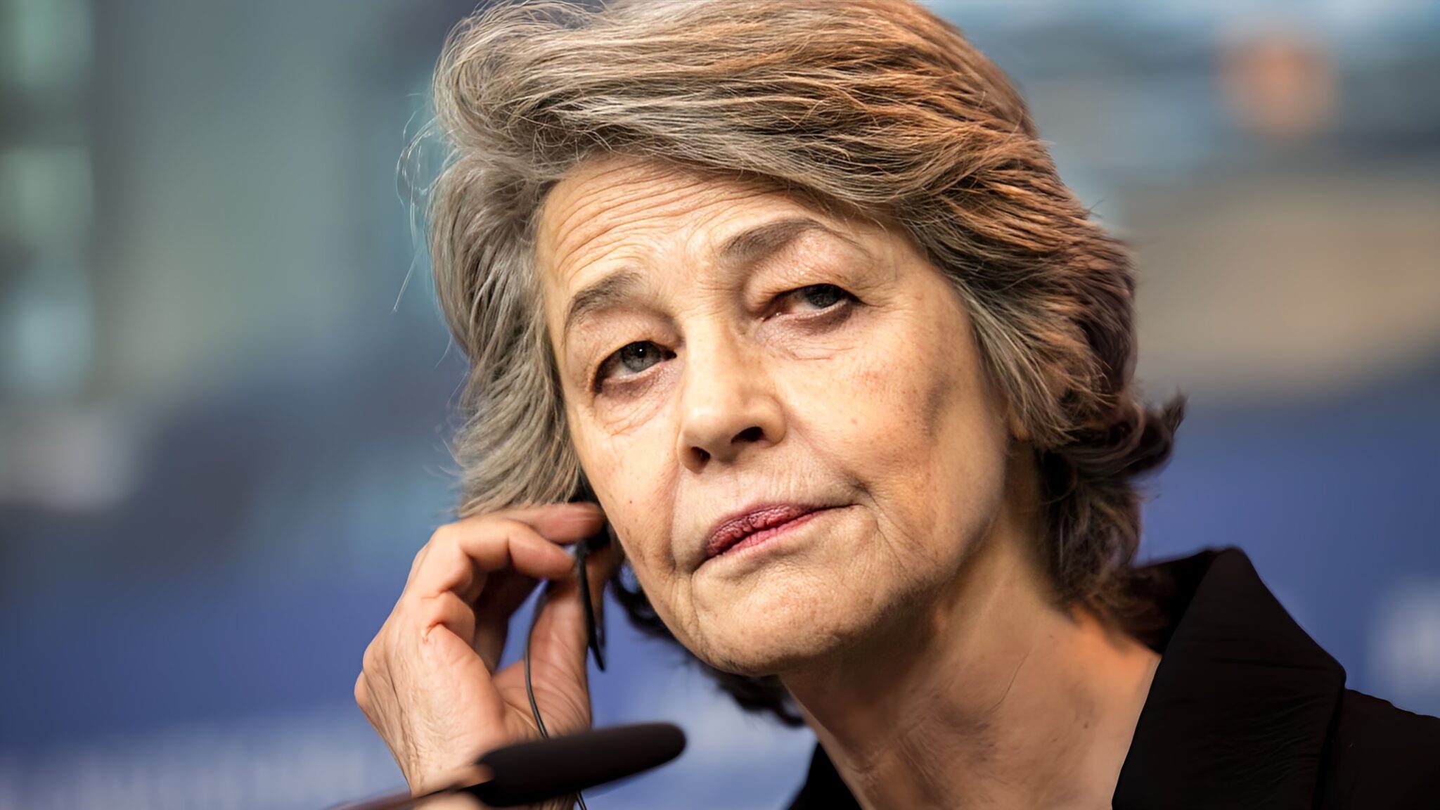 L'avez-vous reconnue ? | Suis-Nous