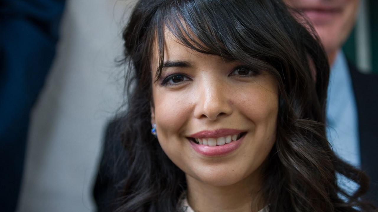 "Dernière danse" d'Indila devient la première chanson francophone à ...