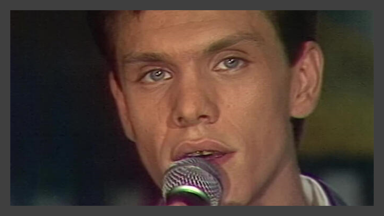 Elle a les yeux Revolver, la chanson qui a fait exploser la carrière de ...