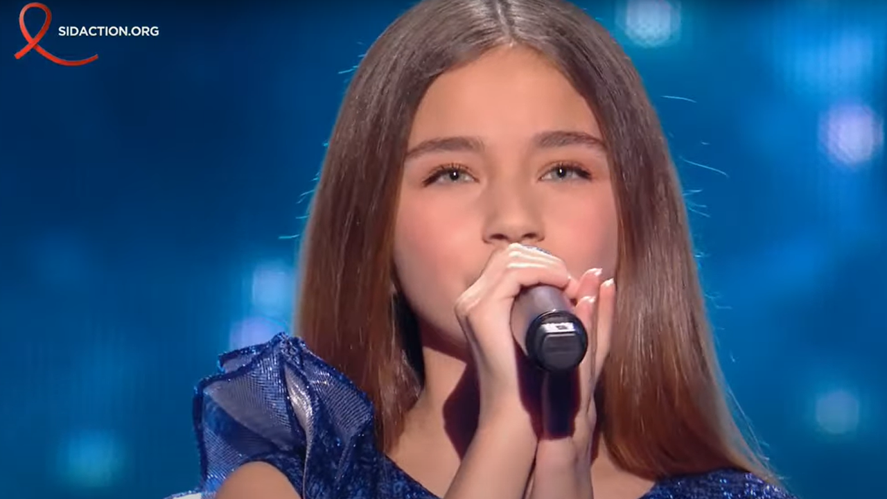 La gagnante de l'Eurovision junior Valentina (12 ans) chante "Ne partez ...