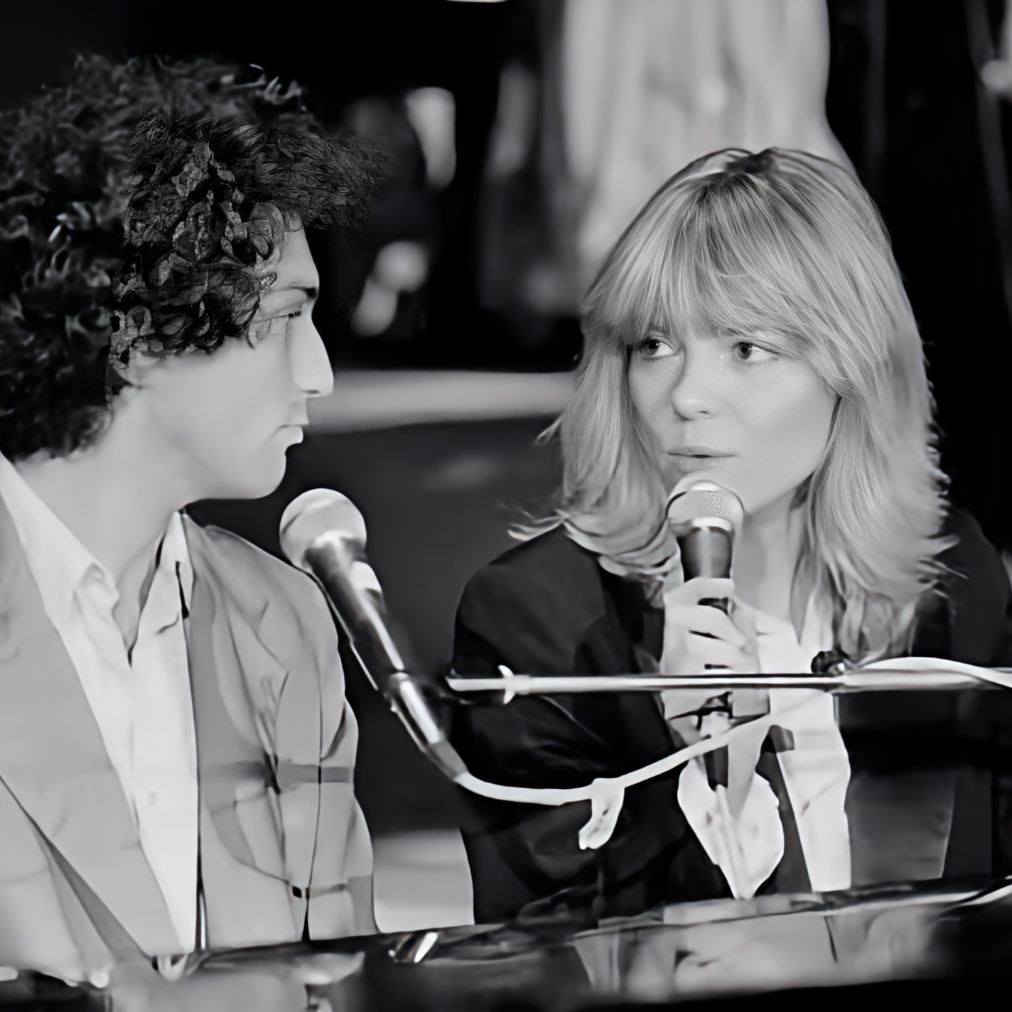 Découvrez « La Prisonnière », une chanson inédite de France Gall et composée par Michel Berger ...